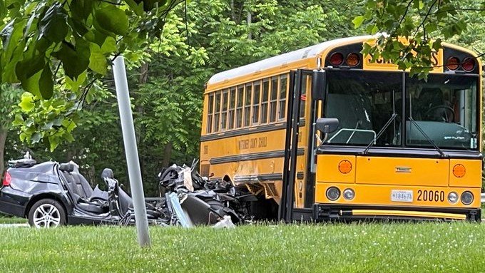 Florida School Bus Injury Lawyers | Weinstein Legal Team