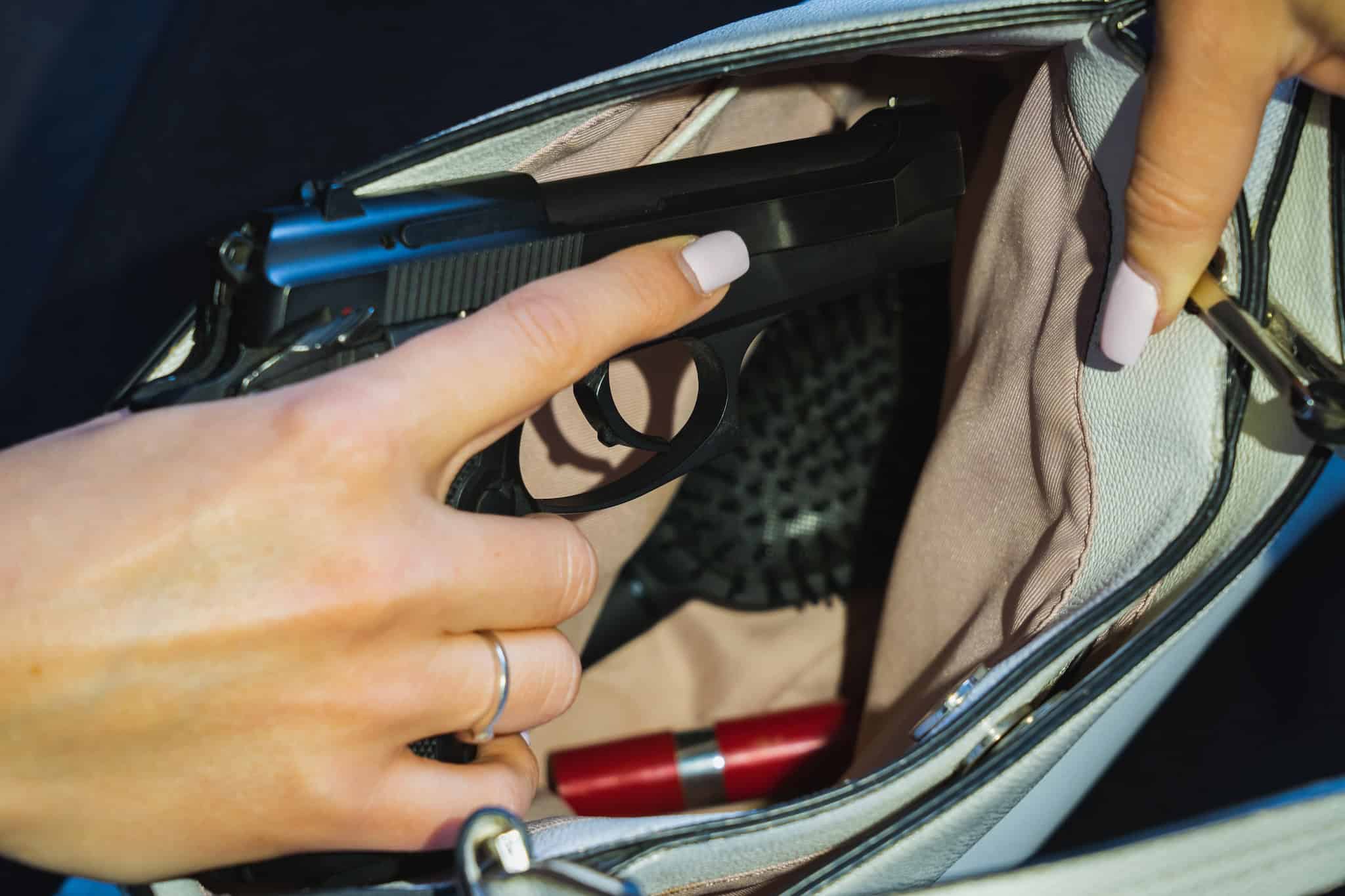 Transporting Self-Defense Weapons in Florida | Weinstein Legal Team